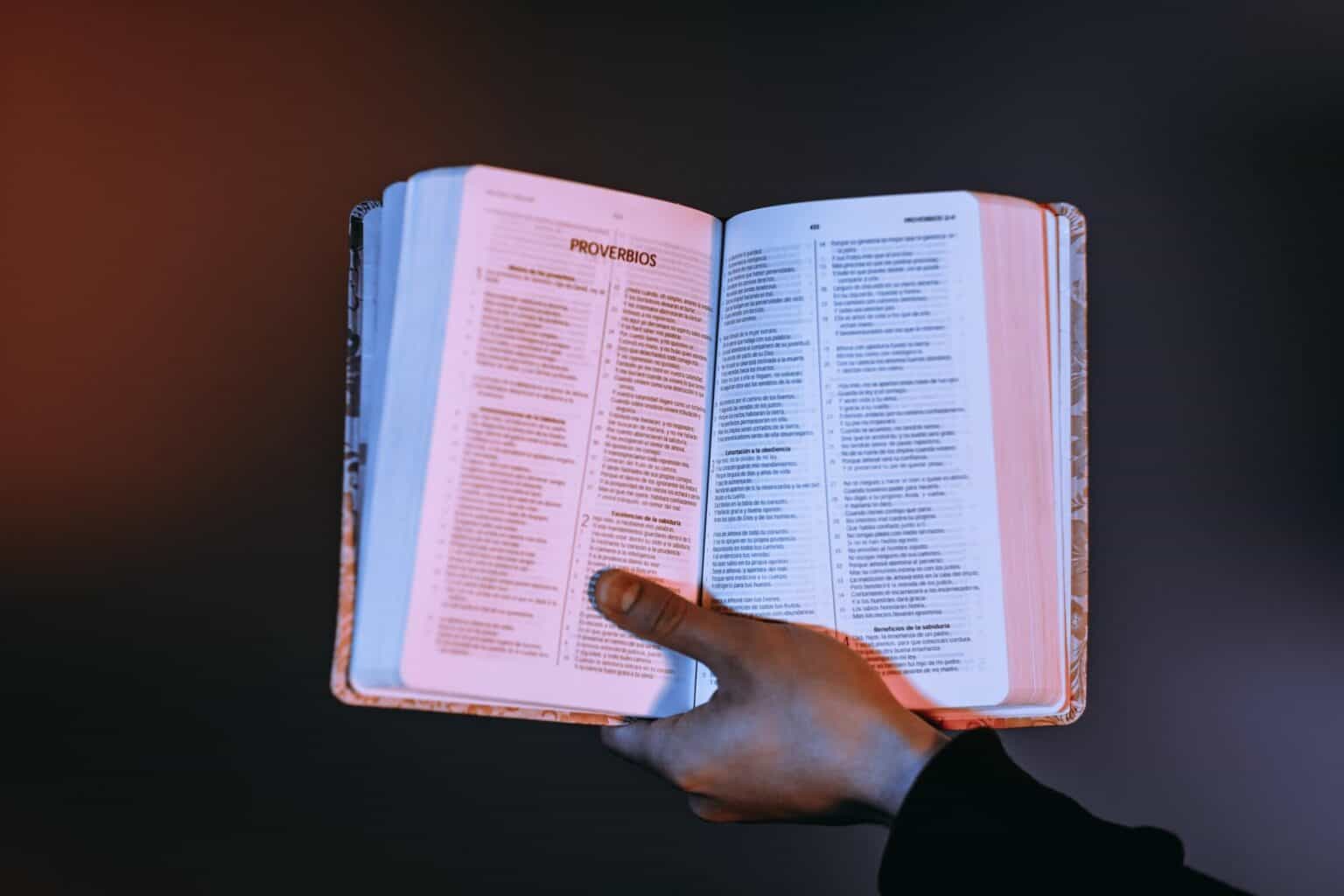 Christian Articles On Faith | Think About Such Things
