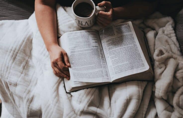 7 Inspiring Prayers To Command Your Morning | Think About Such Things