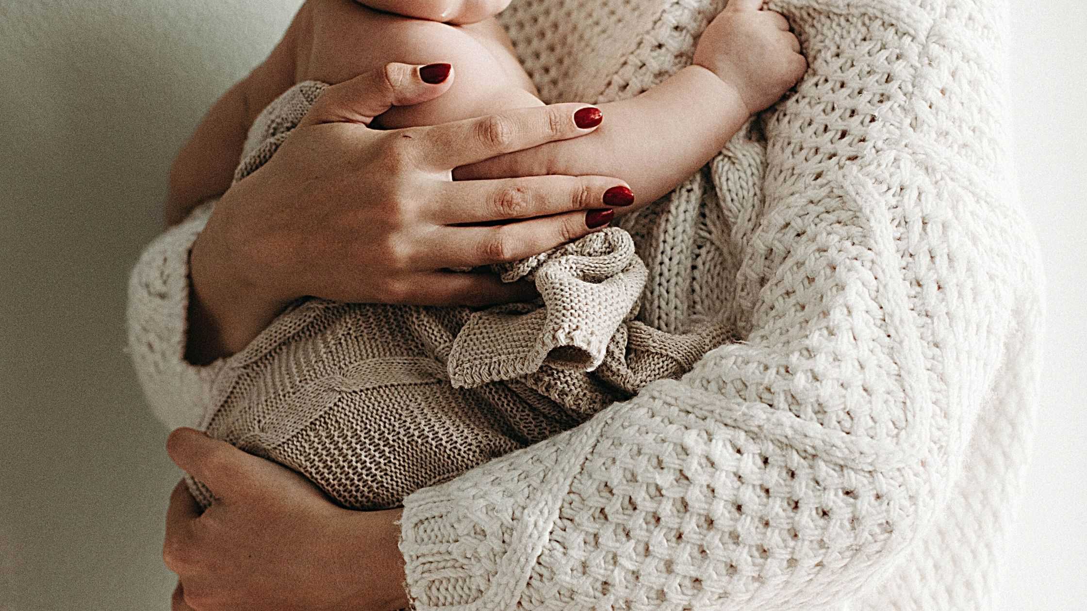 12 Mighty Powerful Prayers For Mom | Think About Such Things