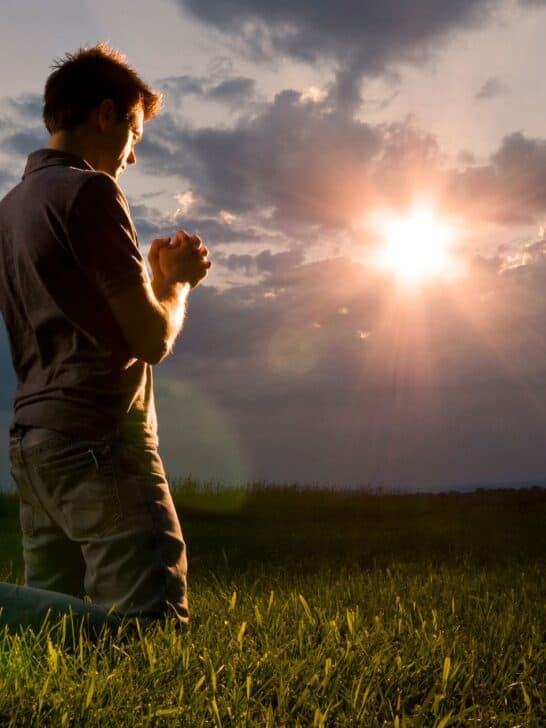8 Inspiring Prayers For Grace In Your Life | Think About Such Things