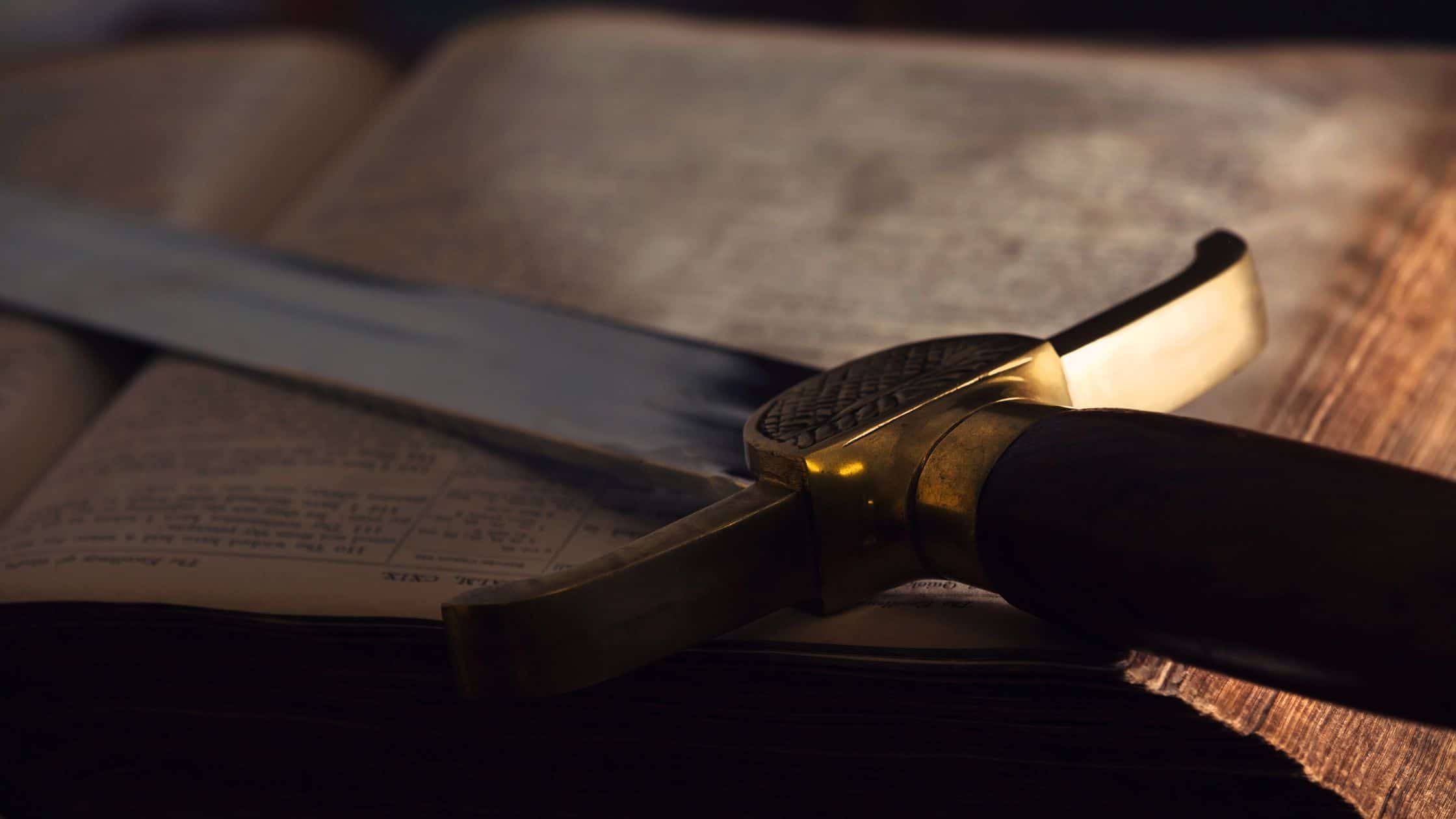 Jehovah Gibbor / El Gibbor: Mighty God {Meaning & Lessons} | Think ...