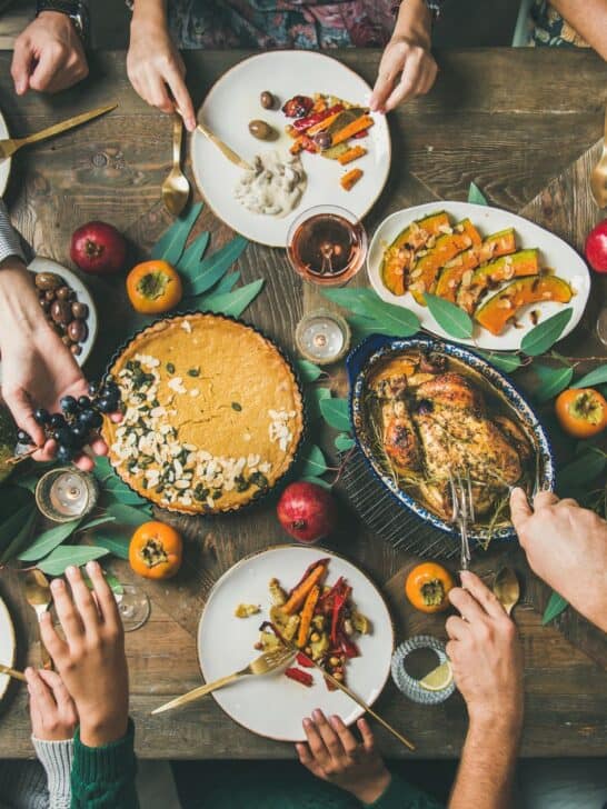 27 Short Thanksgiving Prayers To Share With Loved Ones (Plus Images ...